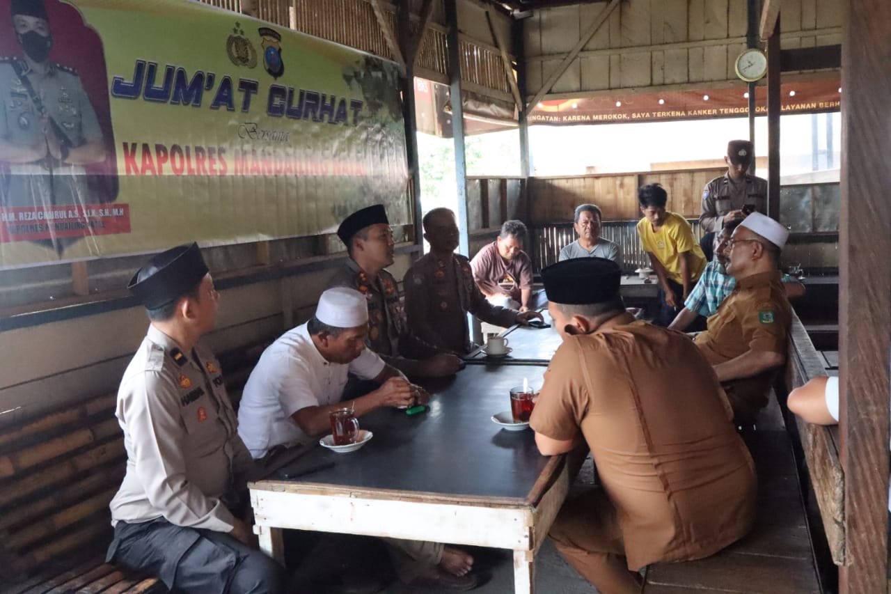 Kapolres Madina Dengarkan Curhat Masyatakat di Lopo Kopi – Malintang ...